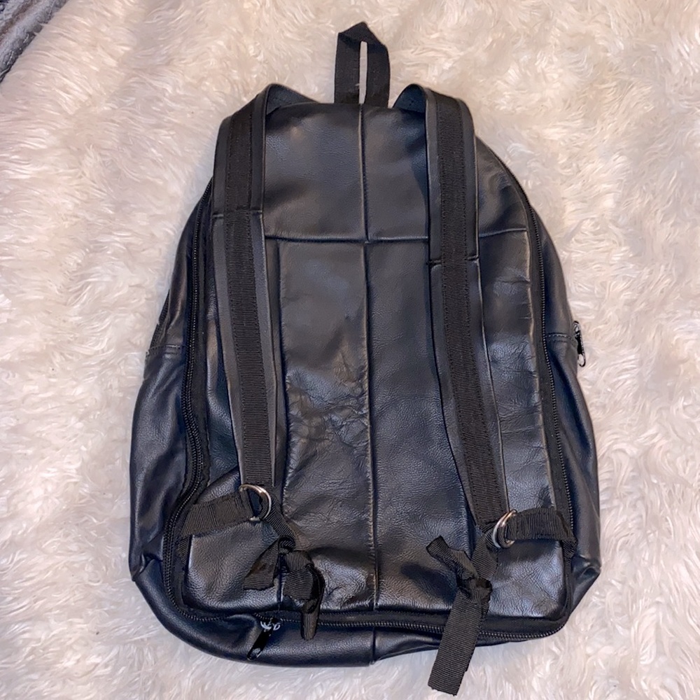 Unisex Genuine Leather Backpack - Gem